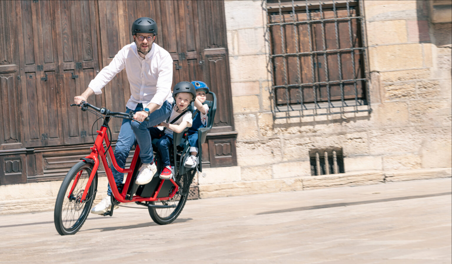 LT - Family Electric Longtail Cargo Bike | Douze Cycles